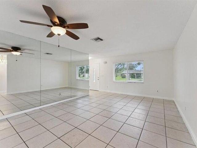house with 3 bedroom, Deltona FL ES104898497