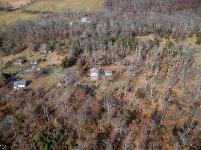house with 3 bedroom, Delaware NJ DLS102254179