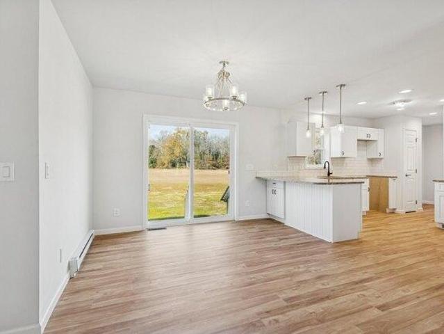house with 3 bedroom, Delmont NJ ES105173629