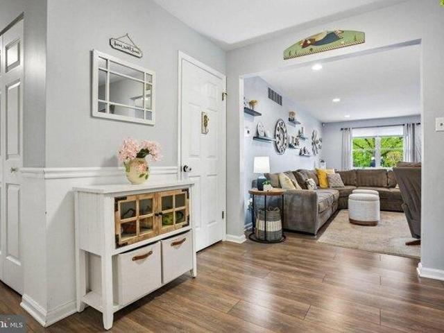 house with 3 bedroom, Delran NJ ES102828789