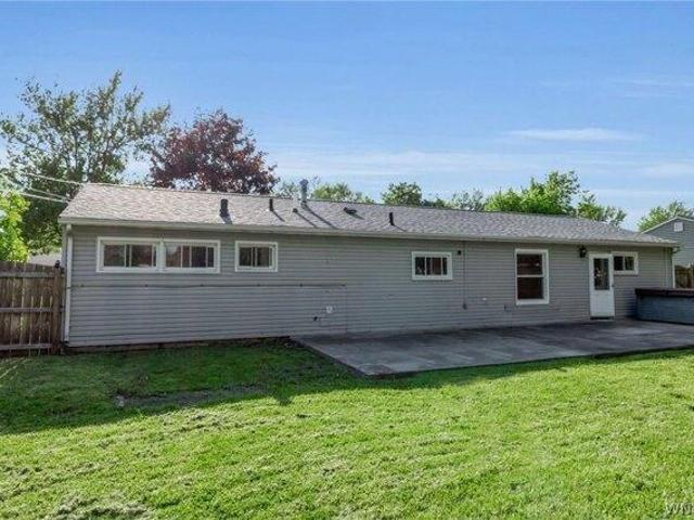house with 3 bedroom, Depew NY ES103604049