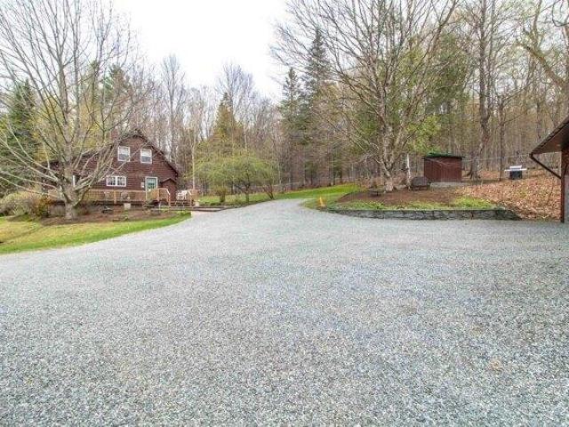 house with 3 bedroom, Derby VT DS102529571