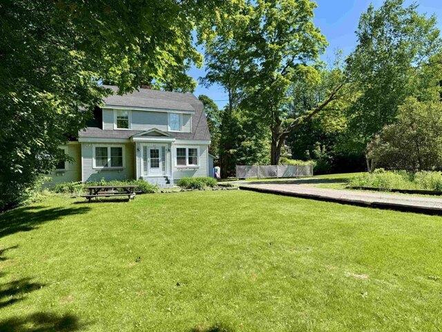 house with 3 bedroom, Derby VT DS104478775