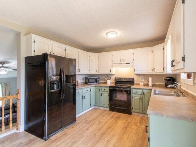 house with 3 bedroom, Derby VT ES104189396