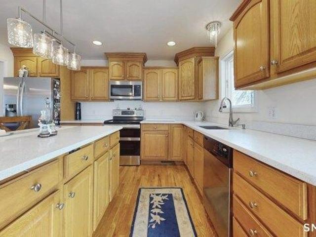 house with 3 bedroom, Derby CT ES103433917