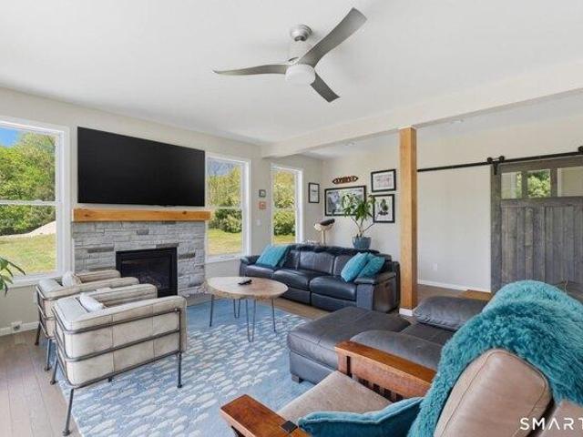 house with 3 bedroom, Derby CT ES104148401