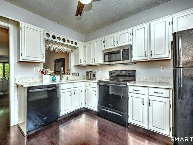 house with 3 bedroom, Derby CT ES105157600