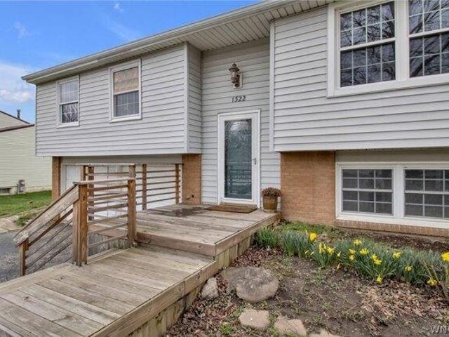 house with 3 bedroom, Derby NY ES103621082