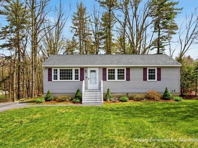 house with 3 bedroom, Derry NH DLS101934183