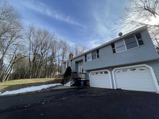 house with 3 bedroom, Derry NH DS101656573