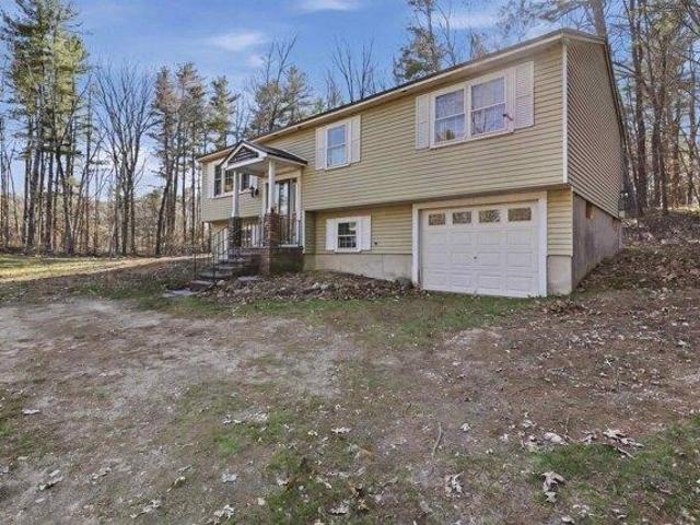 house with 3 bedroom, Derry NH DS103016472