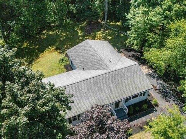 house with 3 bedroom, Derry NH DS104441350