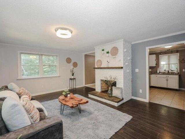 house with 3 bedroom, Derry NH ES104191180