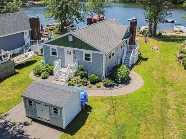 house with 3 bedroom, Derry NH ES104720393