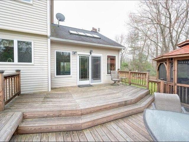 house with 3 bedroom, Dighton MA DLS102728272
