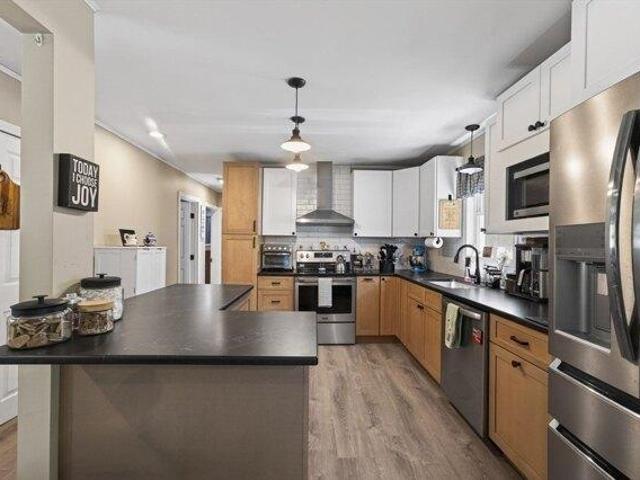 house with 3 bedroom, Dighton MA DS104263559