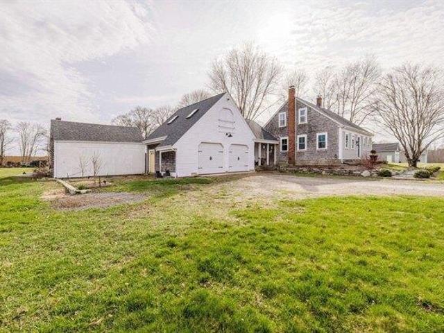 house with 3 bedroom, Dighton MA DS102634523