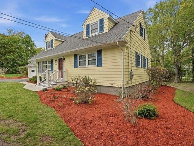house with 3 bedroom, Dighton MA DS103224128