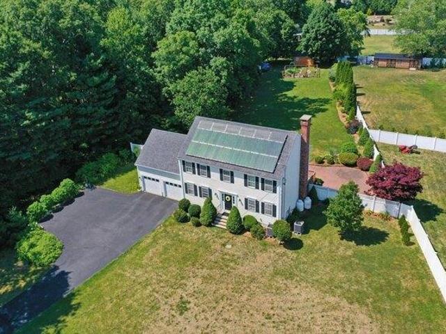 house with 3 bedroom, Dighton MA ES104113787
