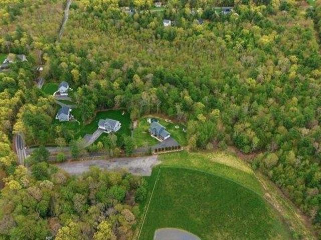 house with 3 bedroom, Dighton MA ES104263896