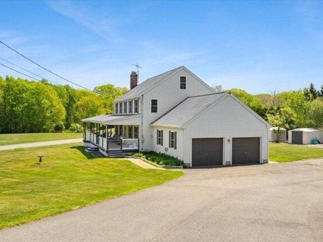 house with 3 bedroom, Dighton MA ES103621479