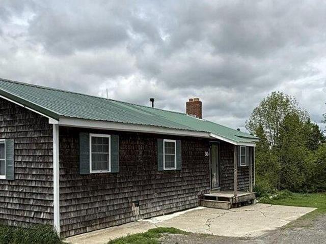 house with 3 bedroom, Dixmont ME ES105190998