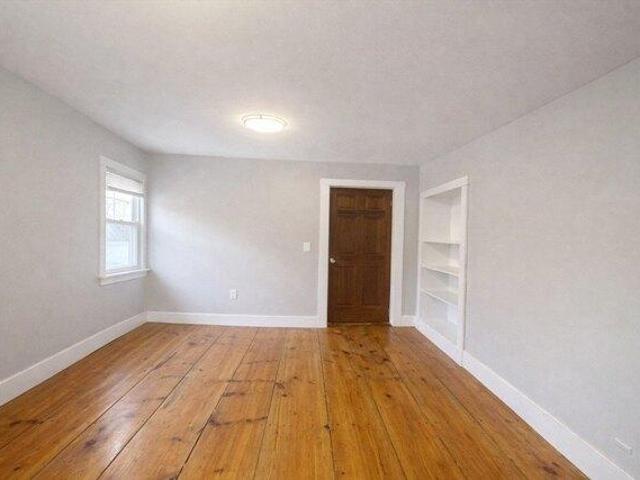 house with 3 bedroom, Douglas MA DLS101630651