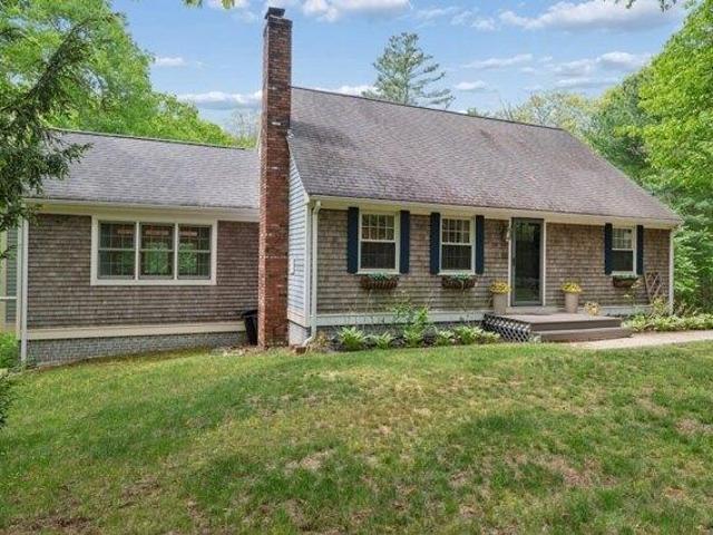 house with 3 bedroom, Douglas MA DS103965962