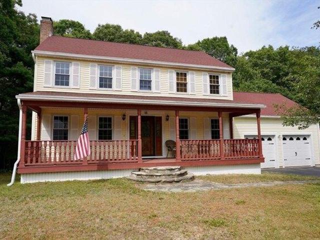house with 3 bedroom, Douglas MA ES103622938