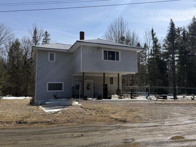house with 3 bedroom, Dover Foxcroft ME ES103188134