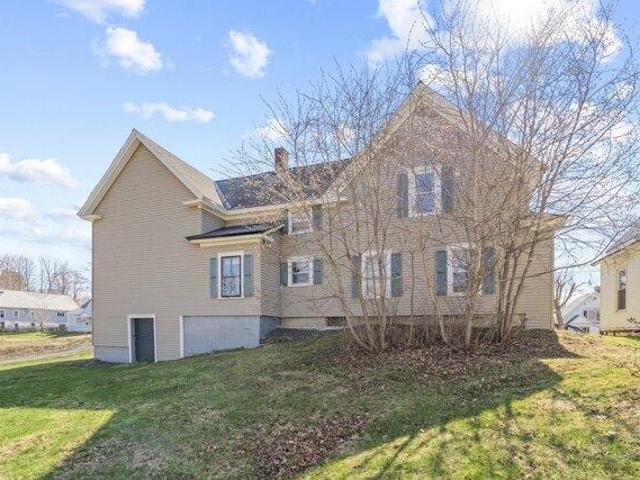 house with 3 bedroom, Dover Foxcroft ME ES103188634