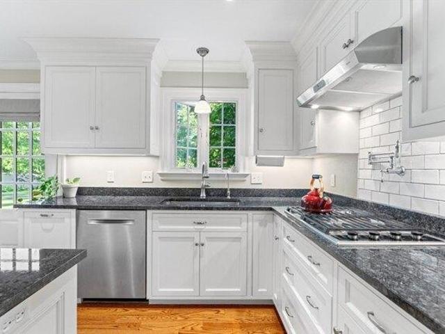 house with 3 bedroom, Dover MA ES103069709