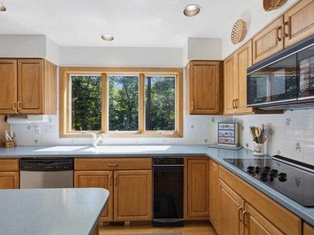 house with 3 bedroom, Dover MA ES105191271