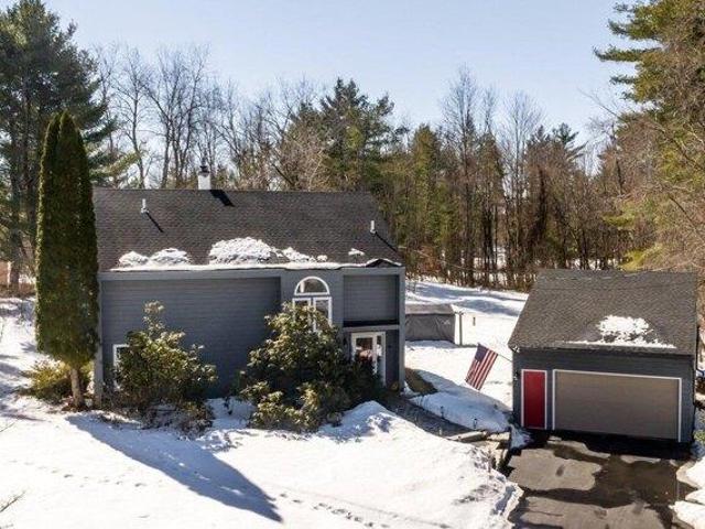 house with 3 bedroom, Dover NH DLS102061673