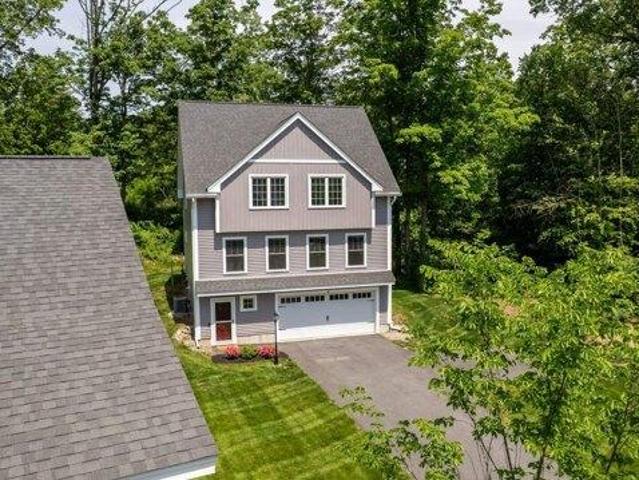 house with 3 bedroom, Dover NH DS103125005
