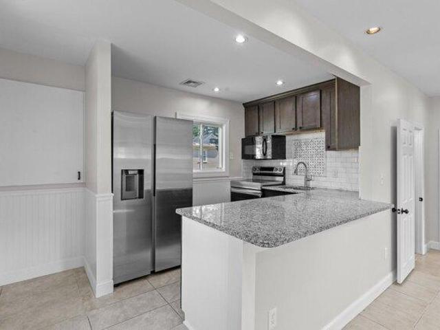 house with 3 bedroom, Dover NH DS103435196