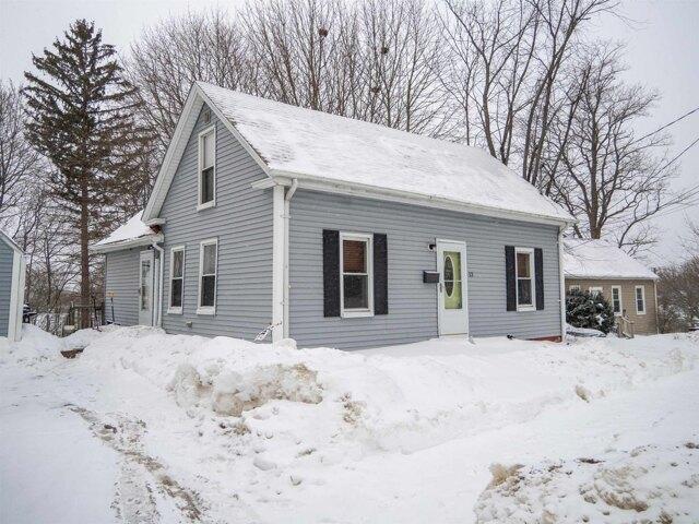 house with 3 bedroom, Dover NH ES105141336