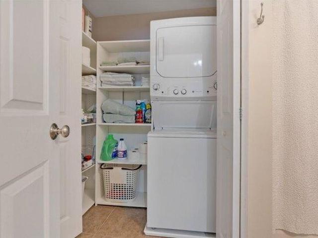 house with 3 bedroom, Dover NH ES105207898