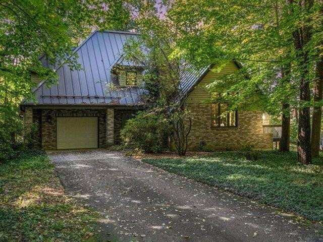 house with 3 bedroom, Dowagiac MI DS88695701