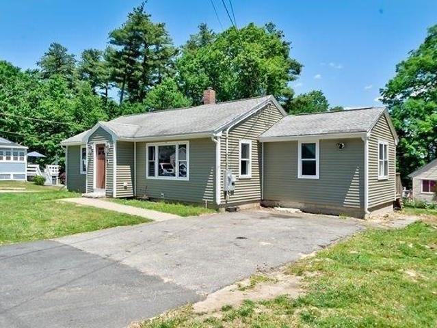 house with 3 bedroom, Dracut MA DS104329970