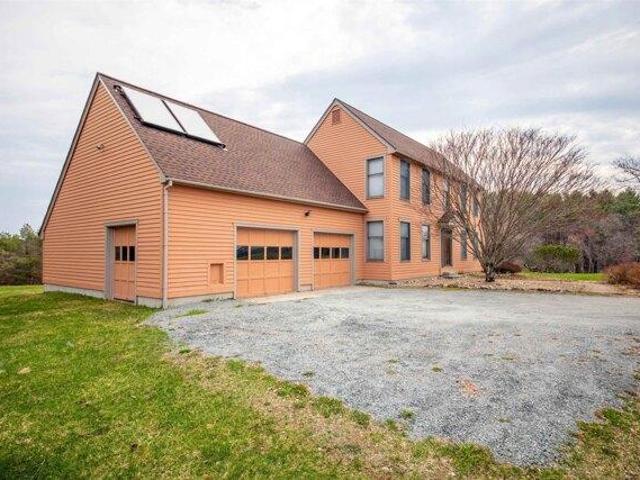 house with 3 bedroom, Dummerston VT DS102728597