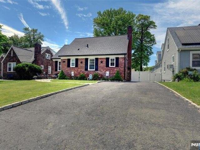 house with 3 bedroom, Dumont NJ DS102826378