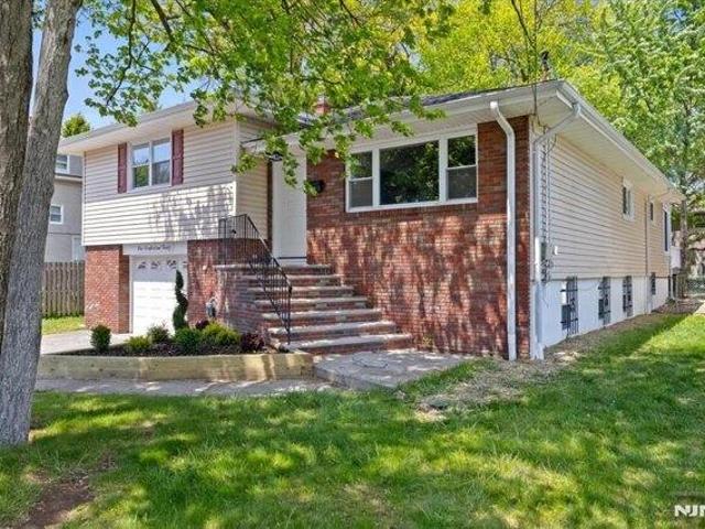 house with 3 bedroom, Dumont NJ DS102317553