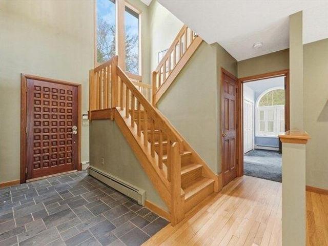house with 3 bedroom, Dunstable MA DS102728198