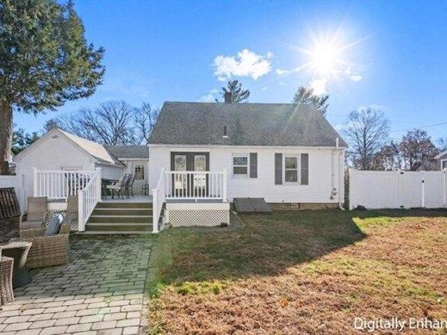 house with 3 bedroom, Dudley MA DS102564705