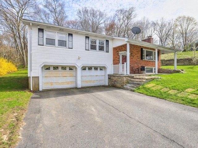 house with 3 bedroom, Dudley MA DS102257976