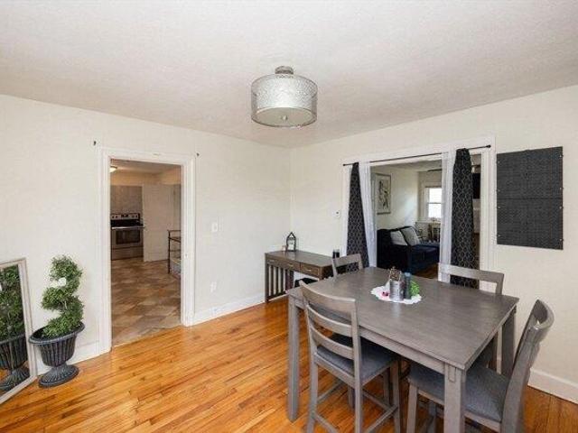 house with 3 bedroom, Dudley MA ES104566860