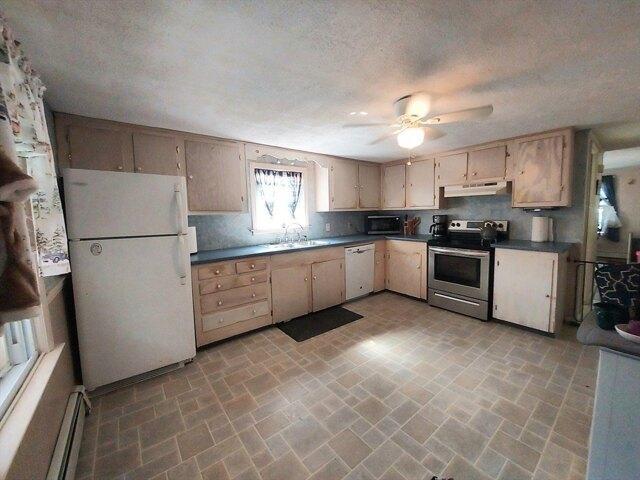 house with 3 bedroom, Dudley MA ES105160073