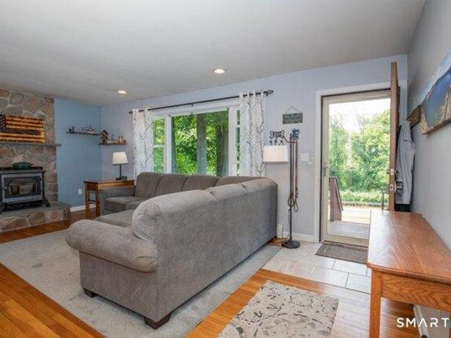 house with 3 bedroom, Durham CT ES103438084