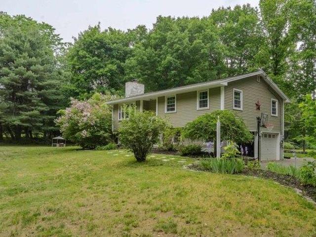 house with 3 bedroom, Durham NH DS103126441